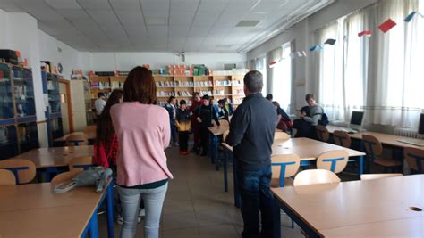 Esther Y Su Curso VISITA AL IES VIRGEN DE LAS NIEVES