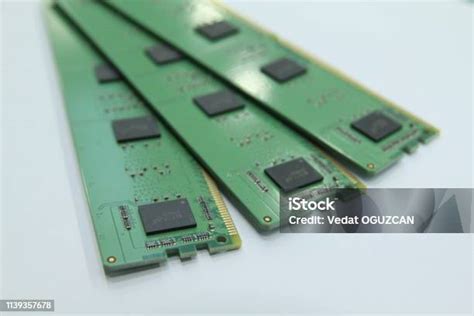 Pc 및 노트북 메모리 Ram Cpu에 대한 스톡 사진 및 기타 이미지 Cpu Usb 케이블 기술자 Istock