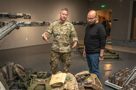 Національний музей історії України у Другій світовій війні Офіційна стор Національний