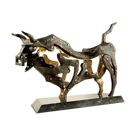 СТАТУЭТКА Бык Бык Id 224 купить в Москве цены в ломбарде Перспектива