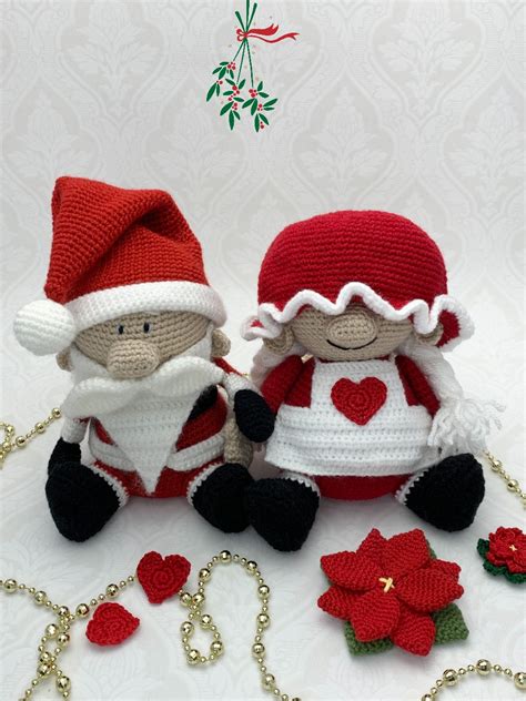 Mönster virkade Tomtemor Tomtefar med bus i EllenKantarellen