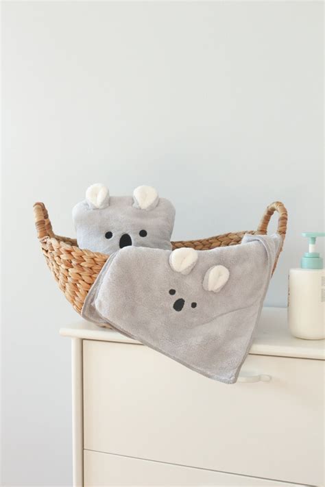 Хүүхдийн ванн гарын алчуур