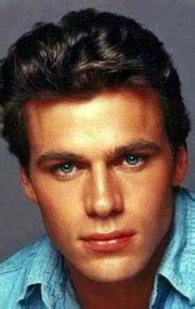 Jon Erik Hexum Actor Biography Photo Best Movies And Tv Shows