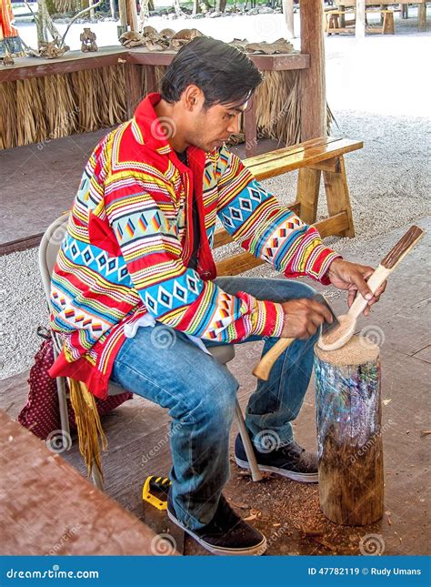 Miccosukee Indian Editorial Stock Image Image Of Residing 47782119