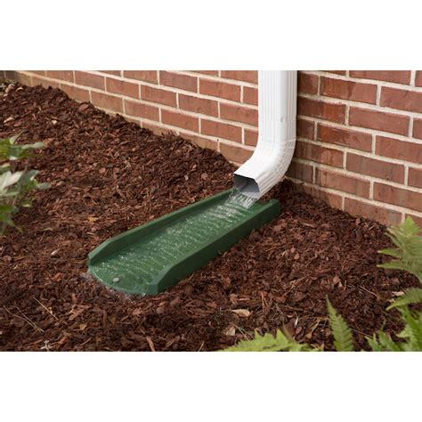 Amerimax 24 In X 11 5 In X 2 In Plastic Splash Block Green 3012 12 Rona