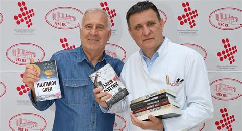 Вања Булић посјетио УКЦ и поклонио књиге