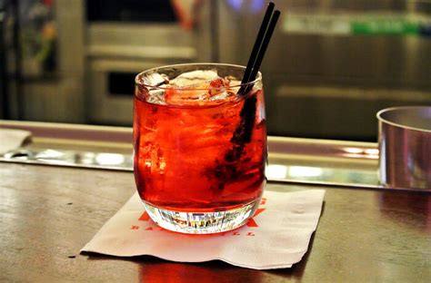 Flight Attendants And Pilots In This Online Group Share 33 Things ...