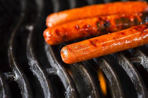 一个bbq烤架上高清图片下载 正版图片505060955 摄图网