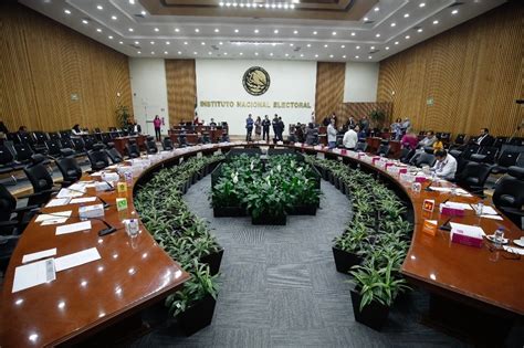 La Jornada Ine Ordena Bajar Publicaciones En X A Fox Claudio X Y Máynez