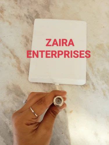 698 2700 Mhz Plastic Patch Panel Antenna At ₹ 200 In New Delhi Id 2850829636812