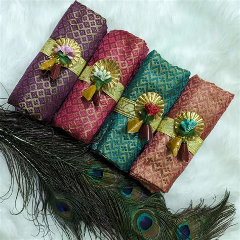 Thamboolam Set 8 Prashaa Return Ts