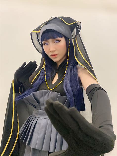 Hinata Hyuga Cosplay