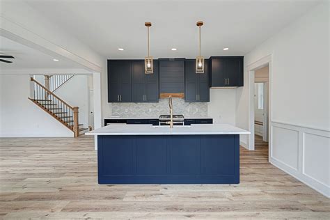 The Ella Custom Creations Building