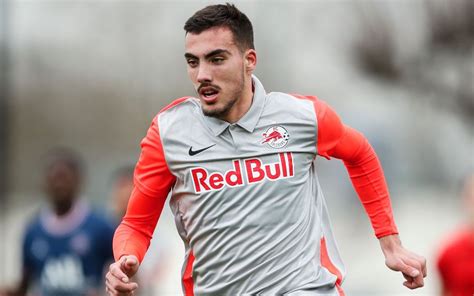 Dario Simic Confirms Talks Were Held With Milan Over Deal For Rb Salzburg Striker Roko Simic