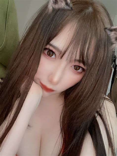 🍧七海ティナ🦎七海蒂娜🍧 On Twitter むにむにですが、ガッツリ重量でゴリゴリに筋トレはしています🥺 ずっと健康で元気でいたいね😌