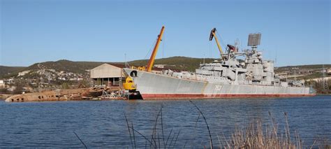 Russian Kara Class Cruiser Kerch At The Breakers A Tango Class