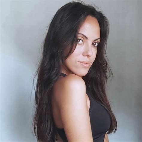 ᴍᴀʀɪᴀ ʙᴜᴢᴏɴ ʙᴇʟʟᴇᴢᴀ ʟɪꜰᴇꜱᴛʏʟᴇ Mariiabz • Threads Say More