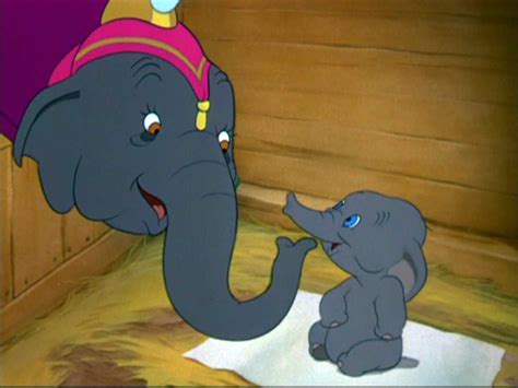 Dumbo Classic Disney Image 4612173 Fanpop