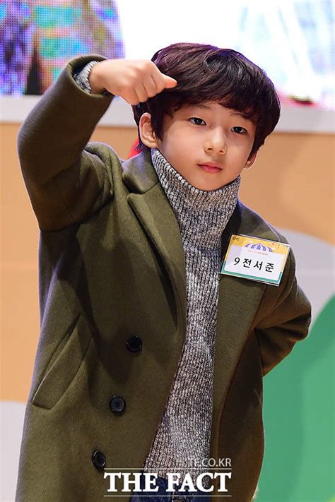 [tf포토] 어린이 모델이 될 거야 …리틀스마트 원복 모델 선발대회 포토 기사 더팩트