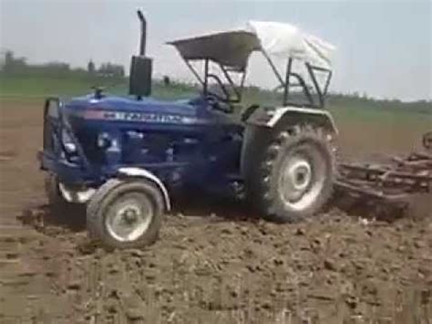 Punjabi Funny Video Tractor Stunt Tochan YouTube
