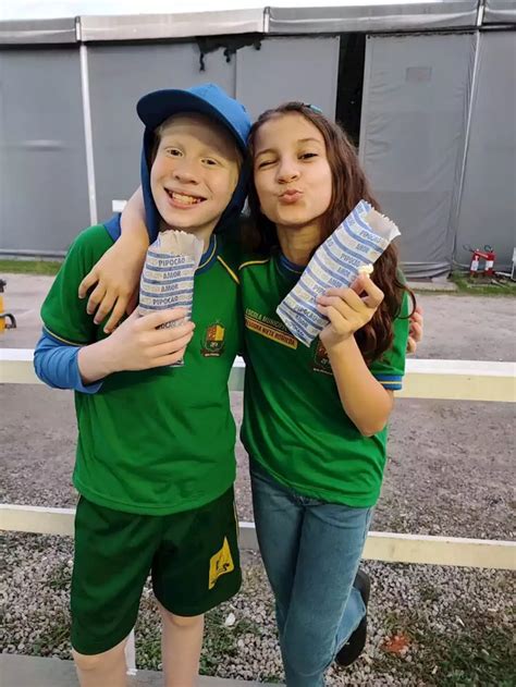 Atores mirins de Terra e paixão Maria Carolina Basilio e Felipe