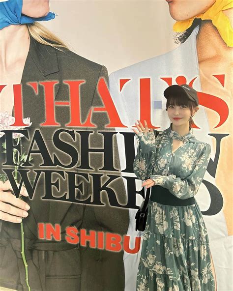 岸明日香さんのインスタグラム写真 岸明日香instagram 「西武渋谷モヴィーダ館7階にて 私の出品した服が明日の13 00〜フリマ