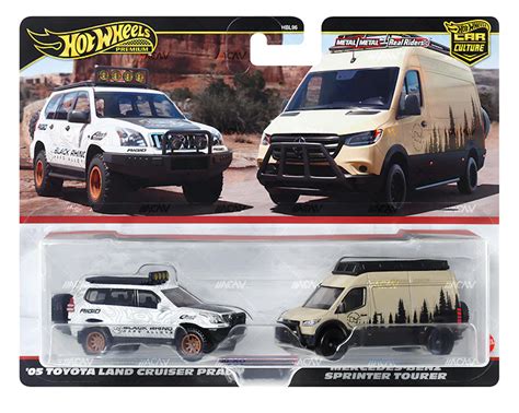 Hot Wheels Premium Twin Pack Toyota Landcruiser Prado Mercedes Benz