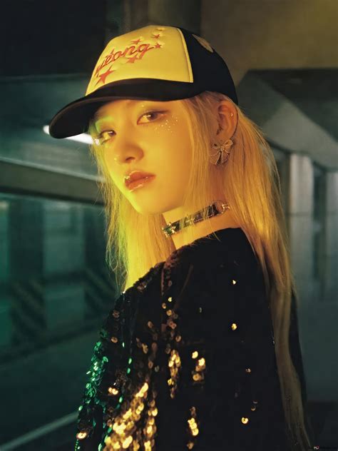 Ives Liz Either Way Mv Shoot 4k Wallpaper Download