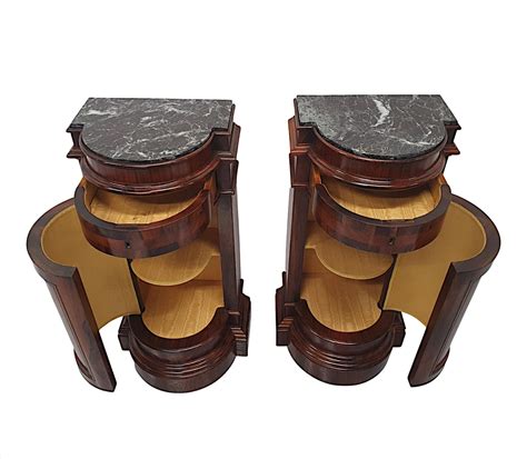 Very Fine Pair Of Late 19th Century Marble Top Plinths Or Side Cabinets