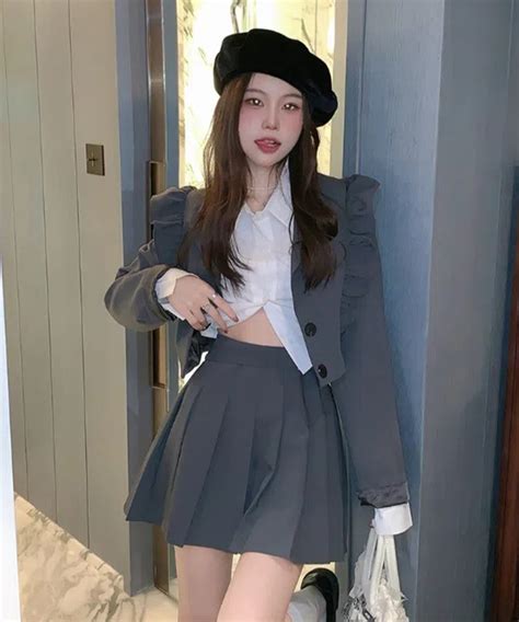 Set 그레이 퍼프 슬리브 크롭 자켓 화이트 셔츠 블라우스 미니 플리츠 스커트 치마 쓰리피스 세트