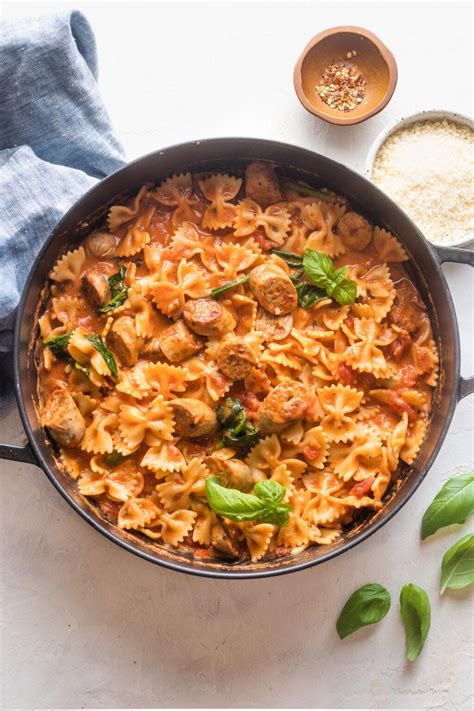 Italian Chicken Sausage Pasta In 25 Minutes Nourish And Fete