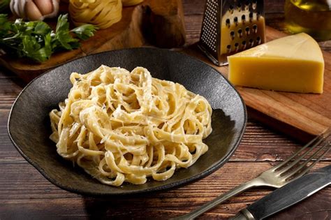 Deliciosa Pasta Fettuccine Con Salsa De Queso Blanco Pasta Fettuccine