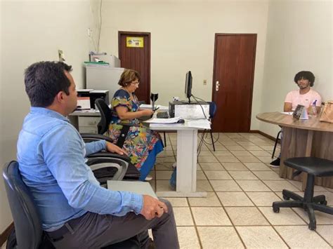 Prefeitura de Medeiros Neto realiza reunião a Secretaria de Cultura