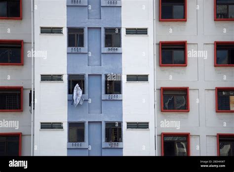 Huge Residential Building In Singapores City Center Stock Photo Alamy