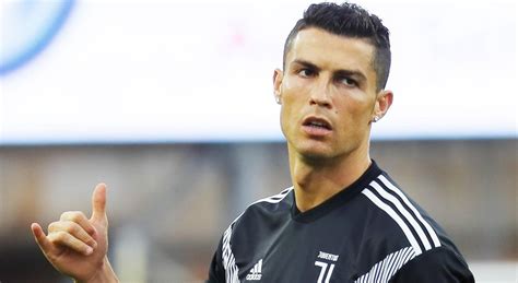 Juve Contro Il Sassuolo Prima Delle Sei Tappe Tricolori