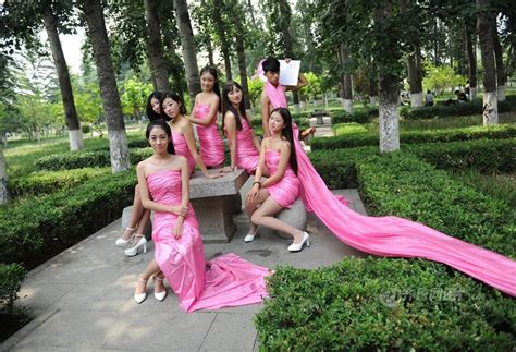 Chinas Class Of Gets Creative With Graduation Photos Global Times