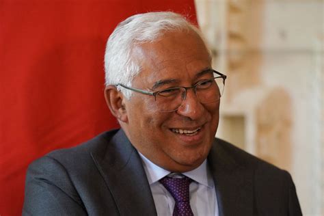 Costa garante que não vai assombrar Pedro Nuno Santos