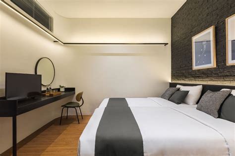 Qub Rooms Creates An Unexpected Sight In A Dense Commercial Strip Archify Indonesia