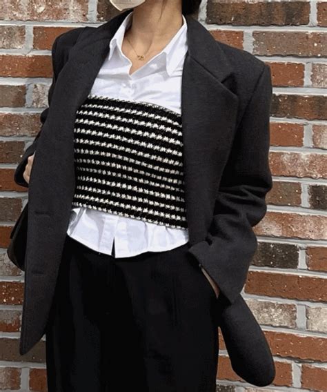 [흘러내림x 스판대박] 트위드 탑 뷔스티에 단가라 줄무늬 크롭 튜브탑 크롭 니트 탱크탑 레이어드 탑 에이블리