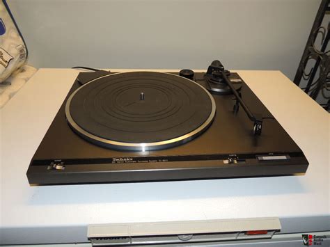 Technics SL B211 DC Servo Belt Drive Automatic Turntable W AT90 Cartridge Photo 1168892 US