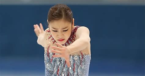 김연아 표정연기 압권