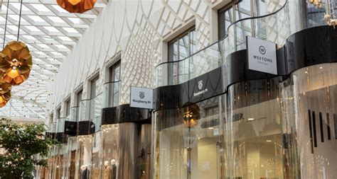the raspberry pi store comes to leeds for the festive season raspberry pi