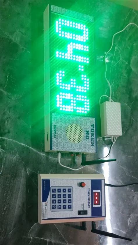 Red Wall Mounted DDI Wireless Token Display Machine At Rs 5800 In New Delhi