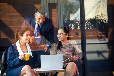 Navigating The Virtual Frontier Strategies For Successful Negotiation