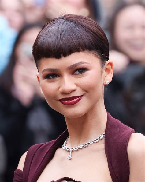 Zendaya Debuts Chic New Hair Transformation At Paris Fashion Week With