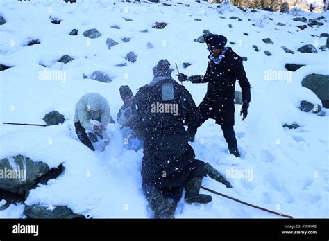 India 01st Jan 2018 Tourists Enjoys With In Snow At Pahalgam The Famed Tourist Resort In