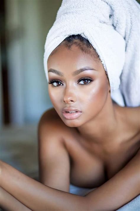 Gemily Barbon Beauty And Makeup How To Make Strobing