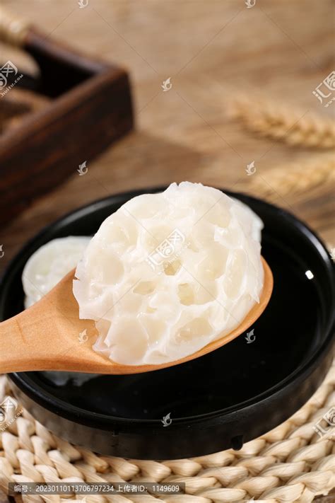 木底上的山东面藕 小吃美食 食品餐饮 摄影素材 汇图网www huitu