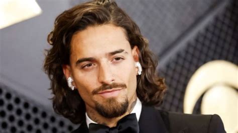 Maluma Καλωσόρισε το πρώτο του παιδί