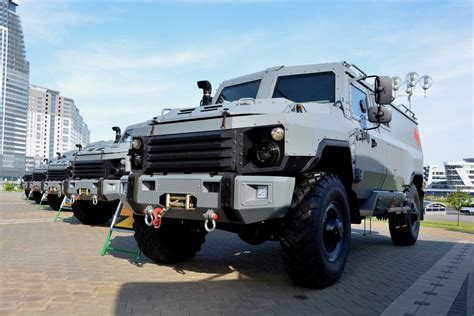 Бронированный автомобиль «Асилак» («Силач») - Галерея - ВПК.name